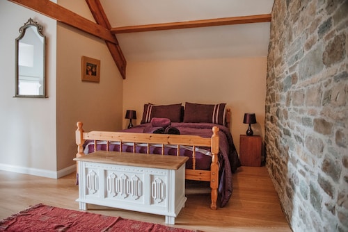 Gatecroft Barn & Spa - Pet Friendly With Hot Tub - 奧爾斯頓