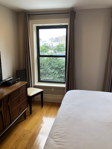 The Lefferts Manor Starting $129 Per Night - Brooklyn, NY
