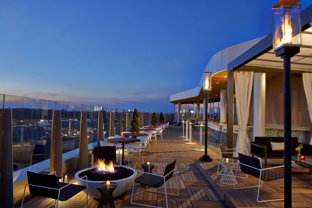 AC Hotel by Marriott Columbus Dublin in Columbus | Best Rates & Deals ...