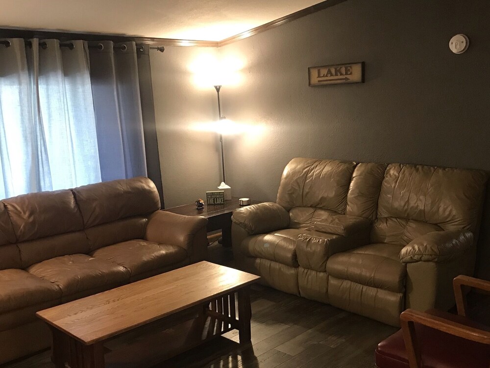 Rathbun Lake, Deer Run Rental, & Fully Furnished Cabin!: Deals ...