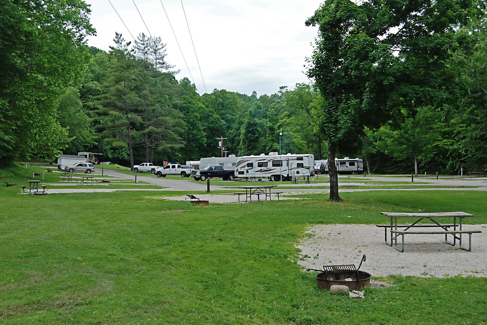 Greenbo Lake State Resort Park in Argillite | Best Rates & Deals on Orbitz