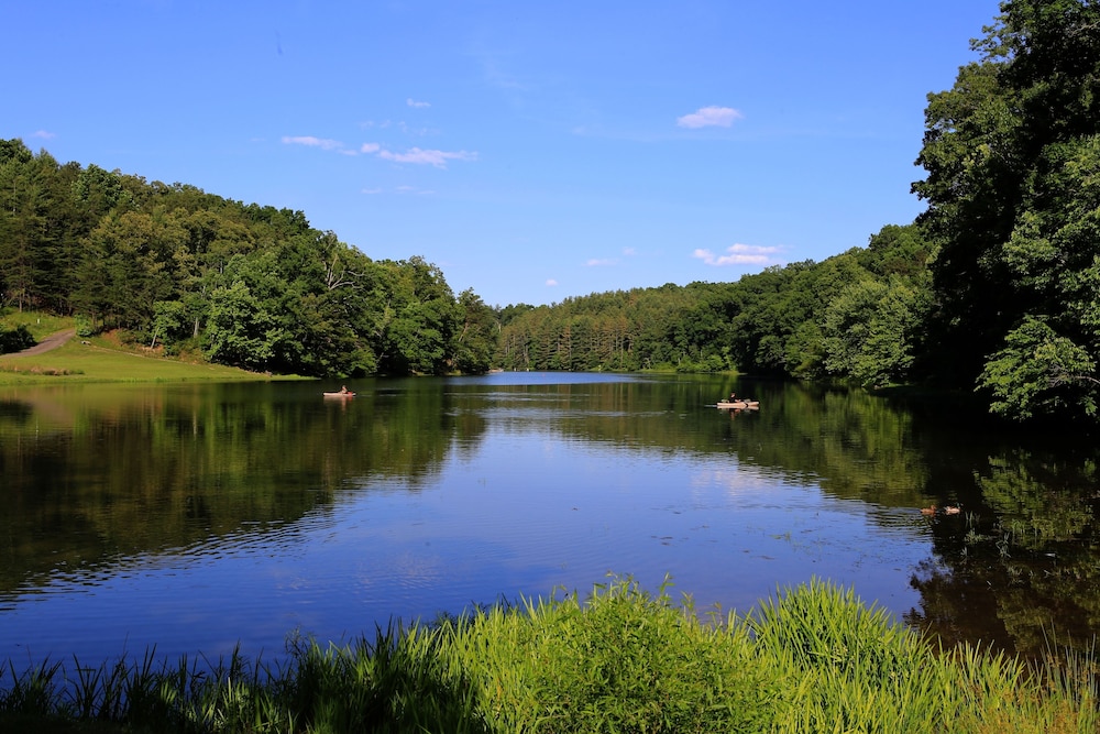 Greenbo Lake State Resort Park, Argillite: $120 Room Prices & Reviews ...