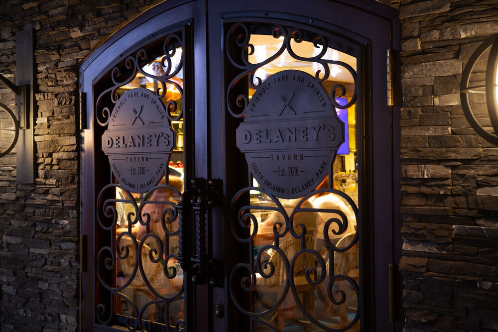 The Delaney Hotel, Orlando: $152 Room Prices & Reviews | Travelocity
