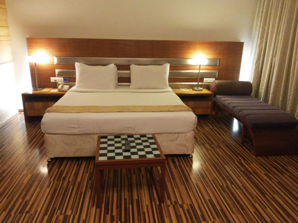 St Laurn - The Spiritual Resort Deals & Reviews (Shirdi, IND) | Wotif