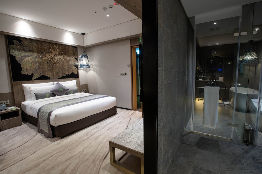 arTree hotel in Taipei | Best Rates & Deals on Orbitz