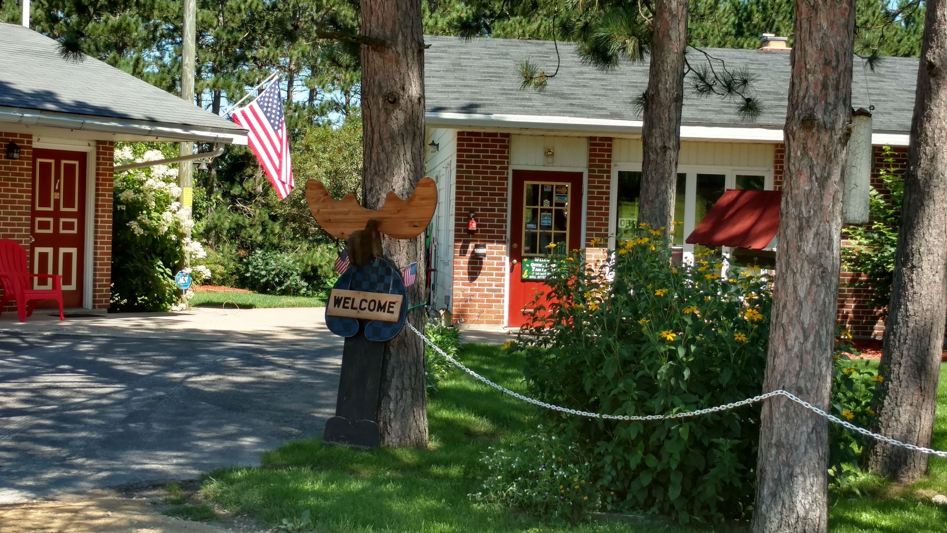 Crossroads Motel and Cabins in Montello, WI | Expedia