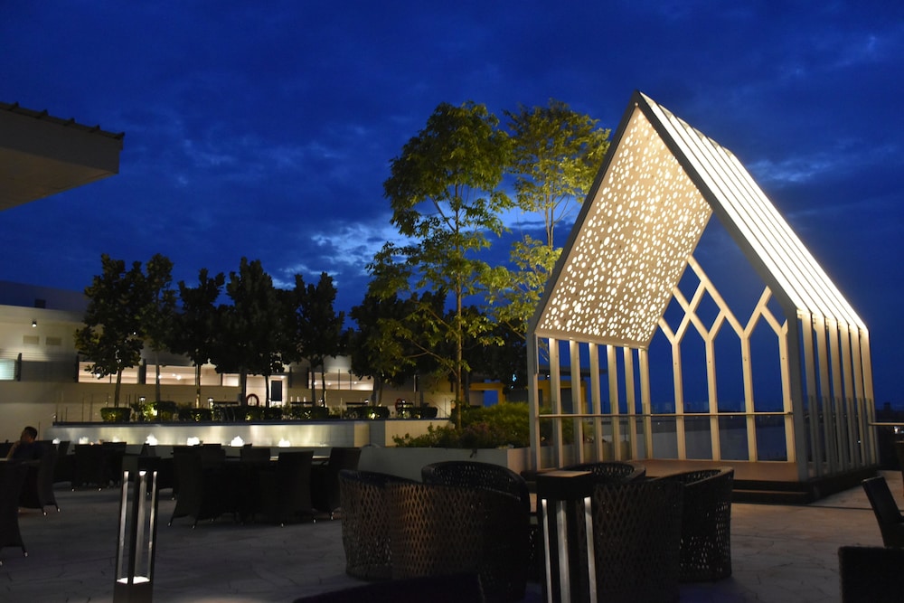 UCSI Hotel Kuching in Kuching | Best Rates & Deals on Orbitz