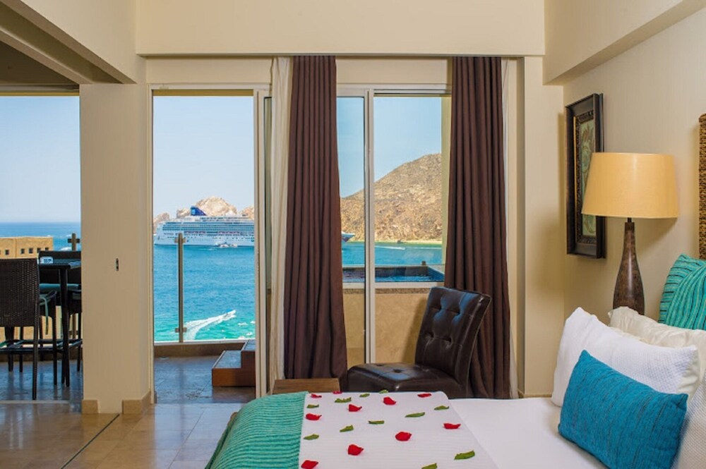 Welcome To "The Heart Of Cabo" - Cabo San Lucas | Vrbo