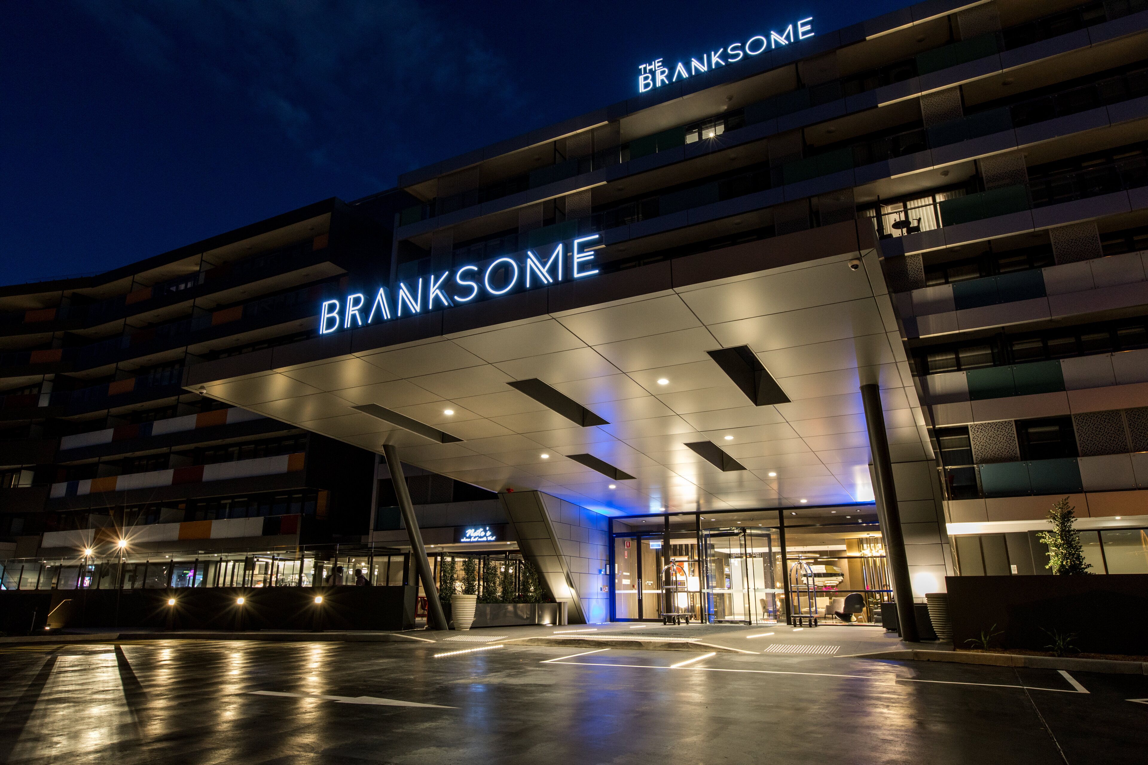 The Branksome Hotel And Residences in Sydney | Expedia