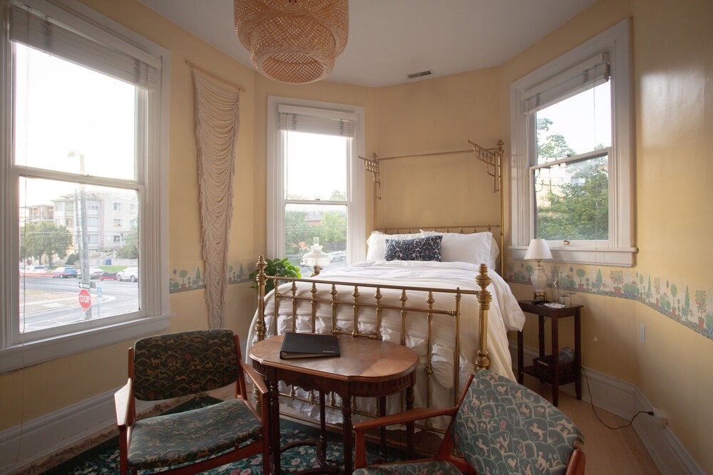 Ellerbeck Mansion Bed & Breakfast, Salt Lake City: $82 Room Prices ...