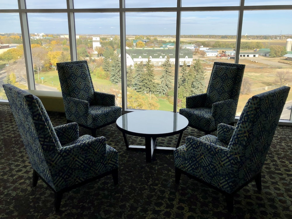 Staybridge Suites Saskatoon - University, an IHG Hotel in Saskatoon ...