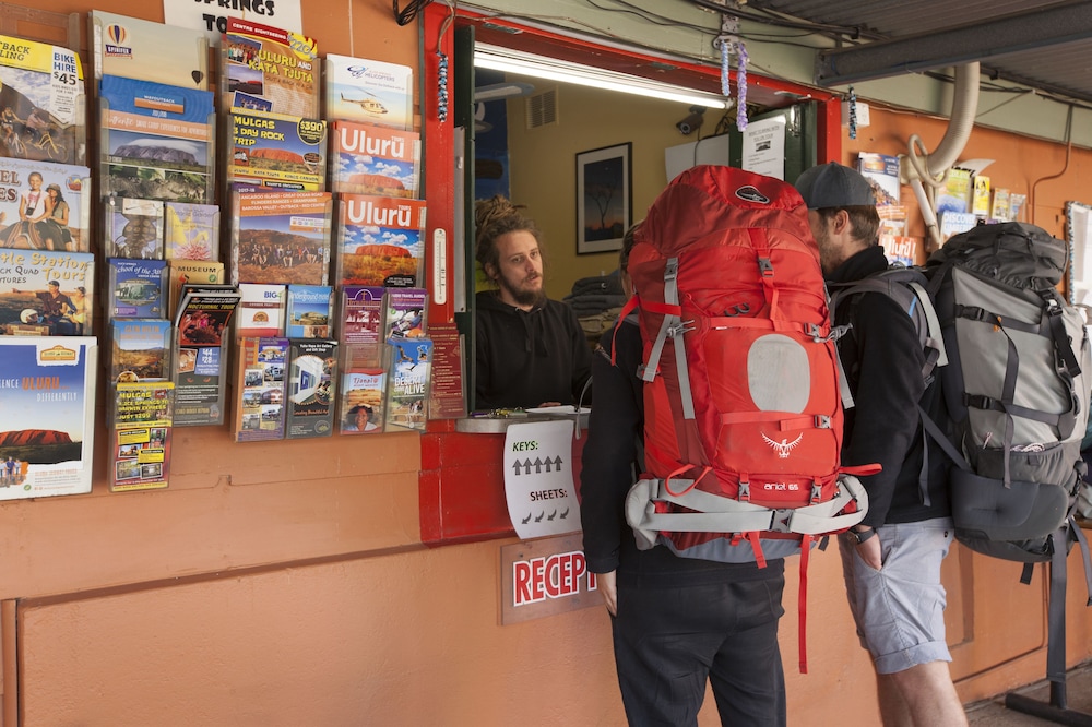 Alice Lodge Backpackers in Alice Springs | Best Rates & Deals on Orbitz