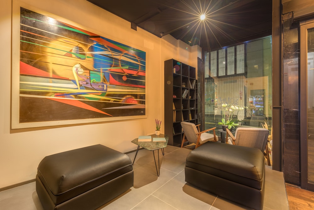 Hotel Roxy, Milan: $107 Room Prices & Reviews | Travelocity