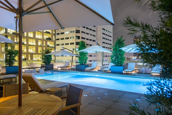 Book The Laura Hotel, Houston Downtown, Autograph Collection in Houston ...