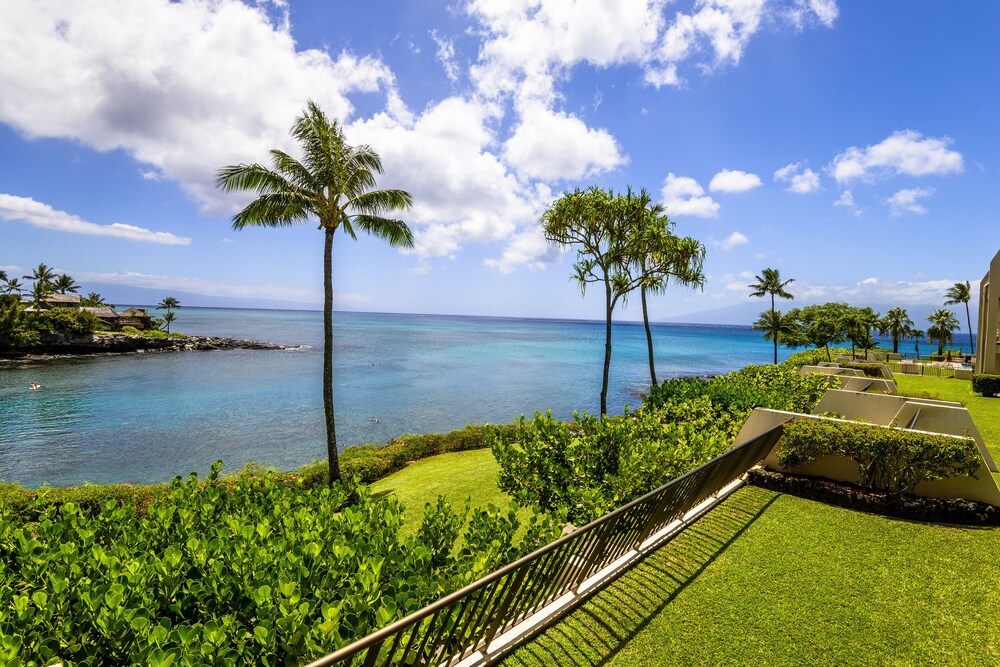 Oceanfront Condo on famous Napili Bay! Napili Point C12 in Napili ...