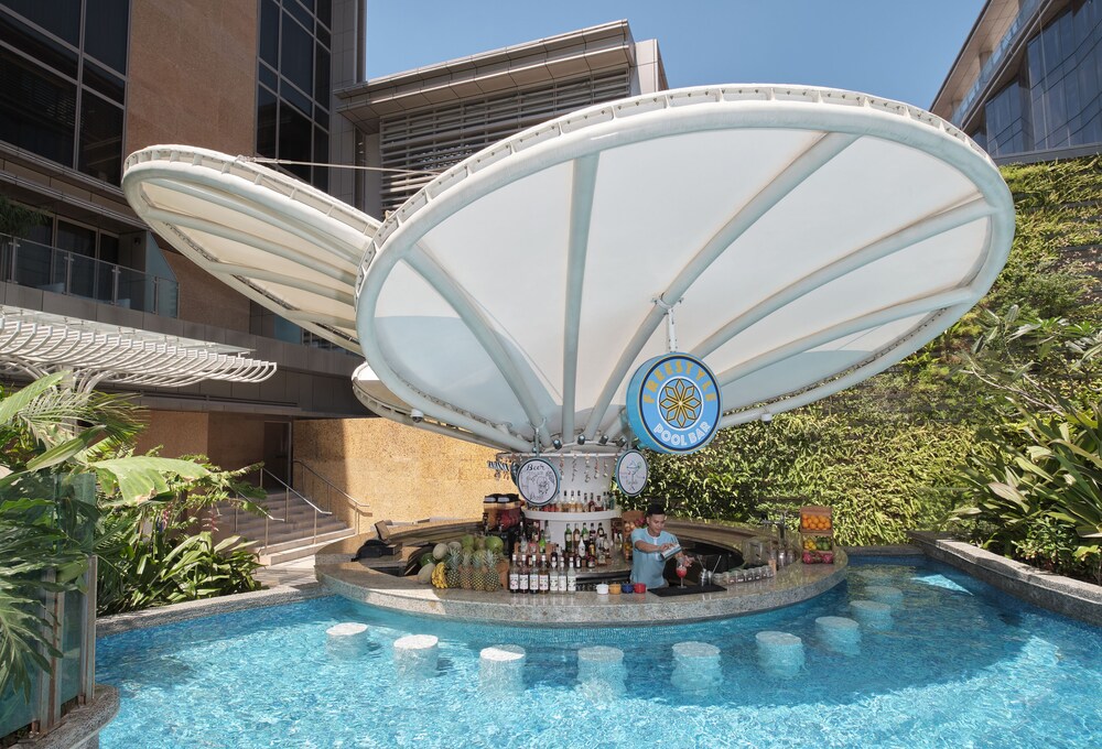Hilton Manila in Manila | Best Rates & Deals on Orbitz