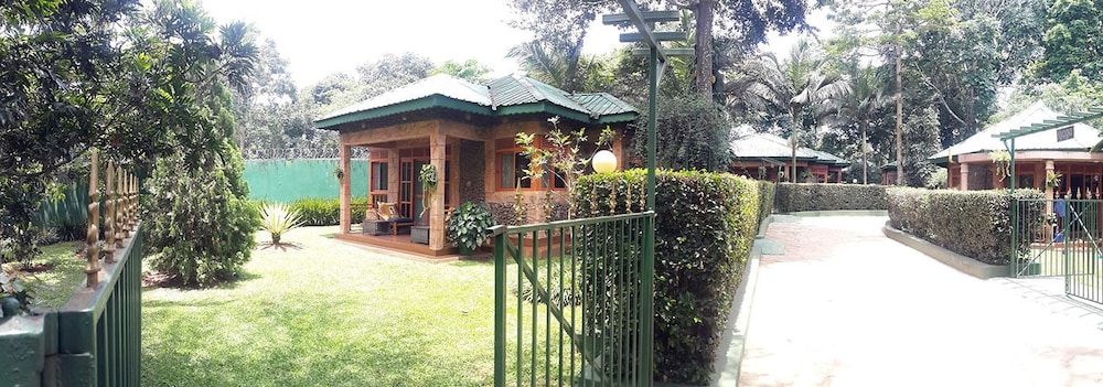 Country Lake Resort - Garuga in Entebbe | Best Rates & Deals on Orbitz