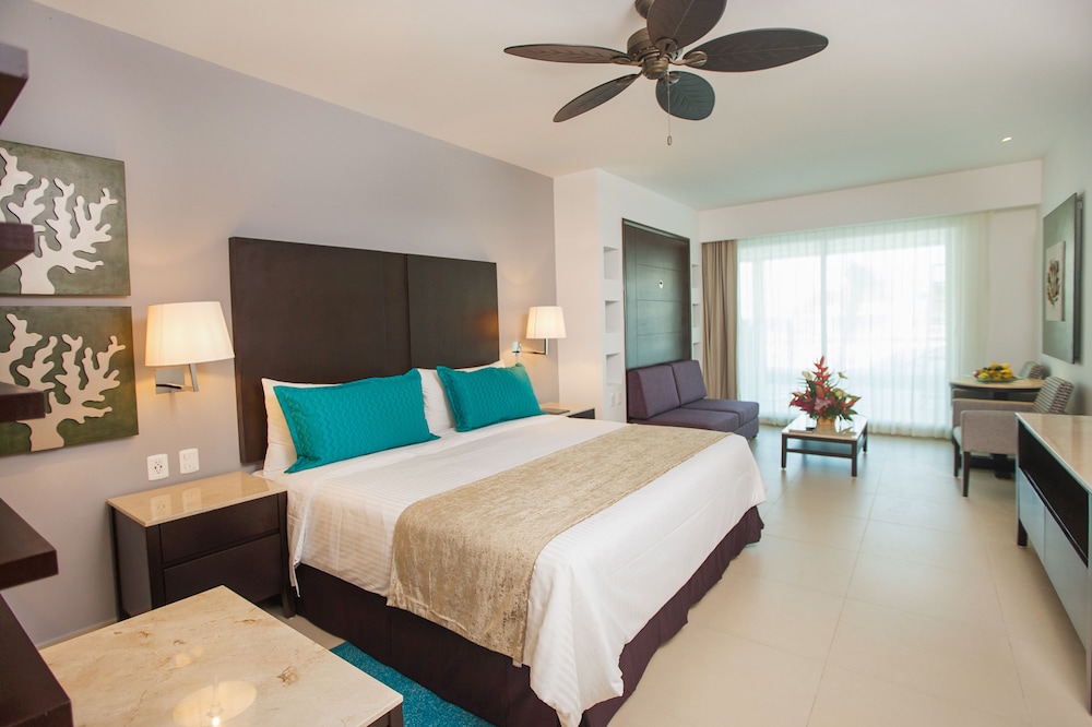 Ventus at Marina El Cid Spa & Beach Resort - All Inclusive, Puerto ...