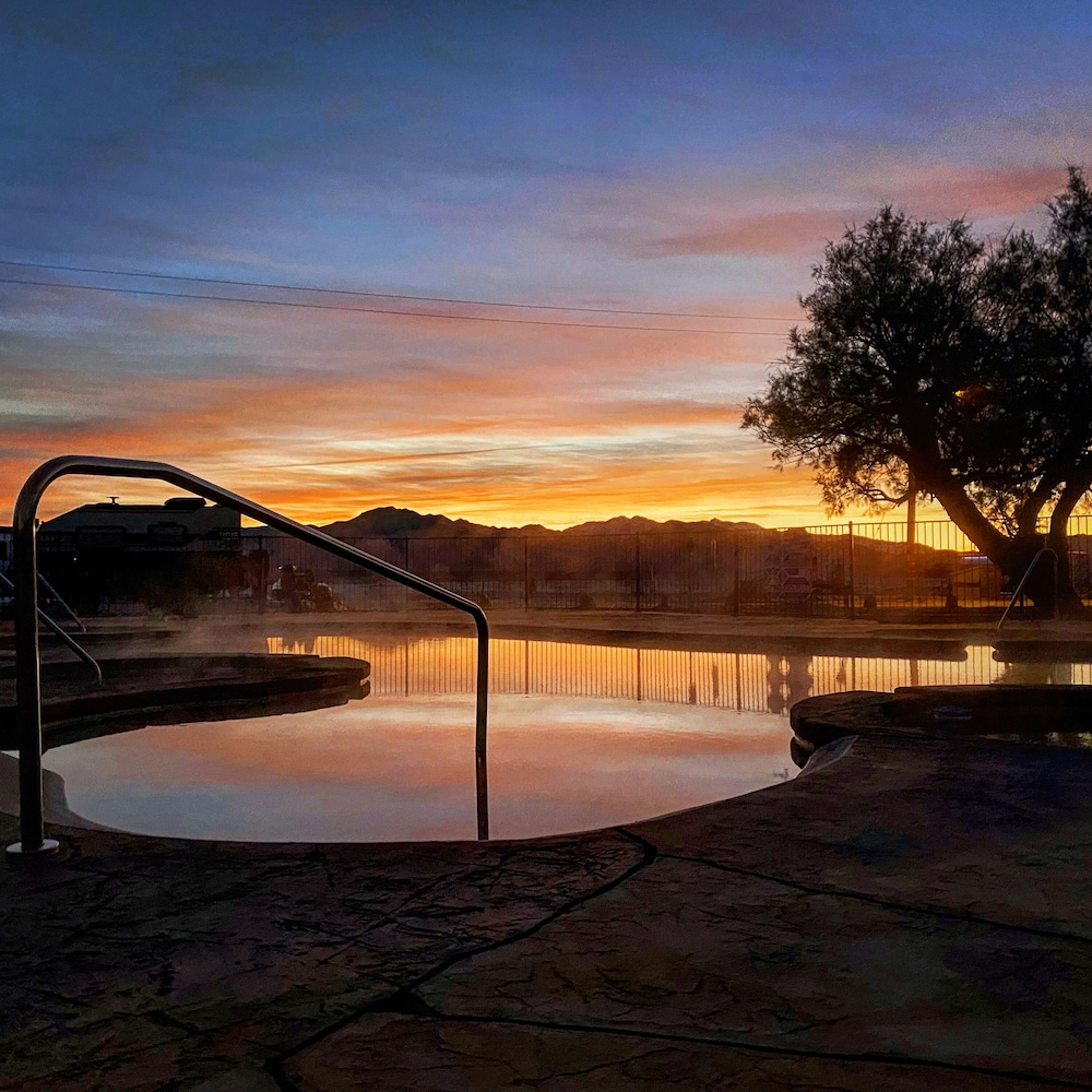 Delight's Hot Springs Resort: AU$138 Deals & Reviews (Tecopa, USA) | Wotif