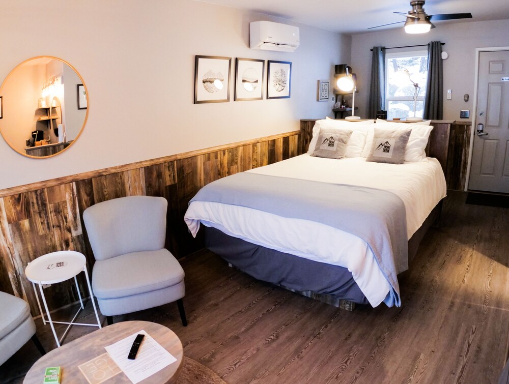 LOGE Leavenworth Riverside in Leavenworth | Best Rates & Deals on Orbitz