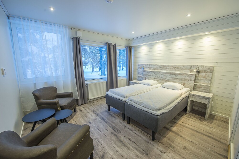 Aurora Mountain Lodge, Lannavaara: Room Prices & Reviews | Travelocity