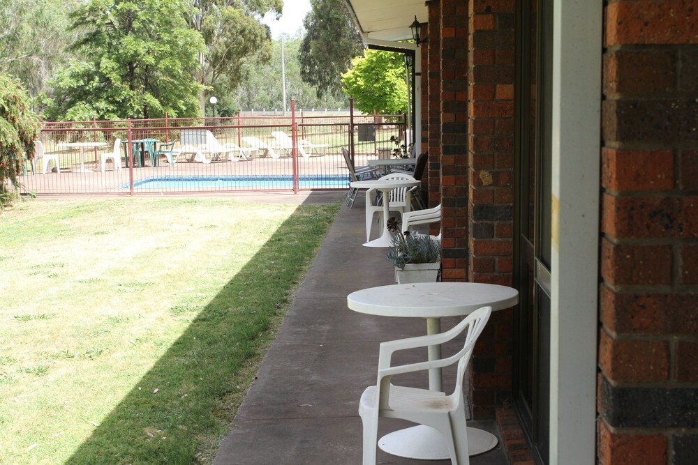 Bonnie Doon Hotel: Deals & Reviews (Bonnie Doon, AUS) | Wotif