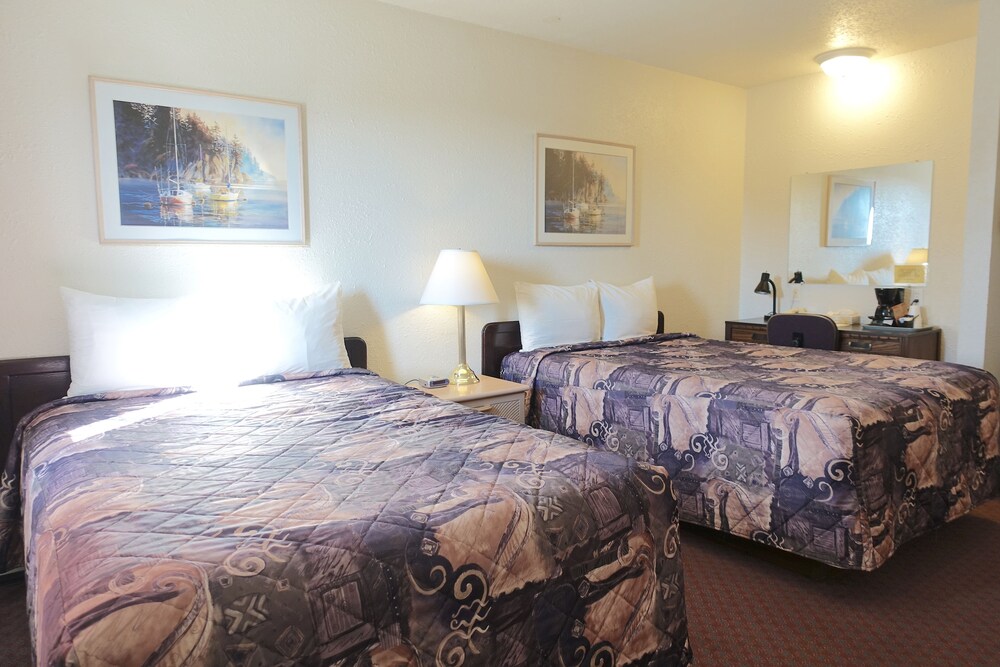 Armada Inn Motel in Unity | Best Rates & Deals on Orbitz