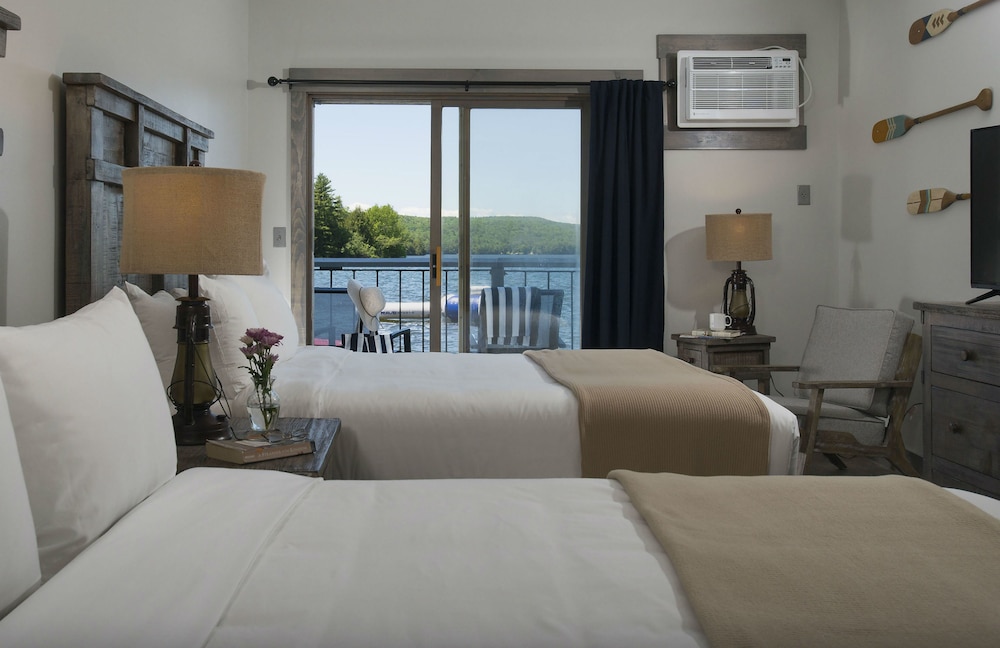 Lake Bomoseen Lodge in Bomoseen | Best Rates & Deals on Orbitz