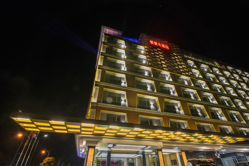 Hotel Labuan Point in Labuan | Best Rates & Deals on Orbitz