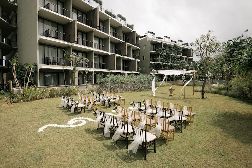 Wyndham Dreamland Resort Bali - CHSE Certified in Pecatu | Best Rates ...