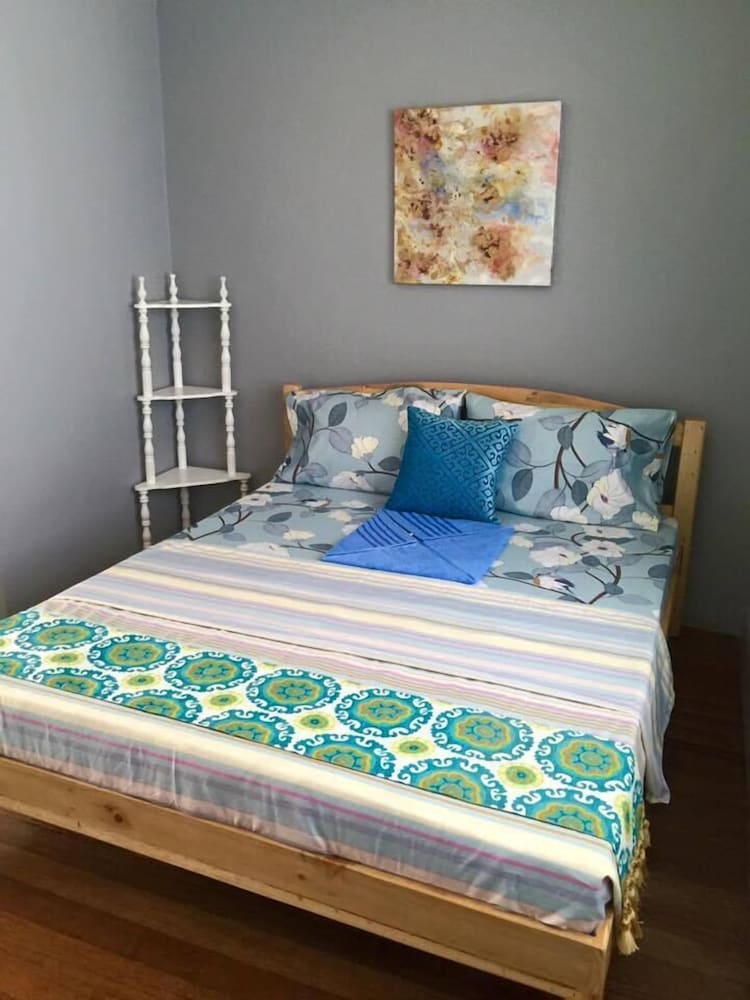 V Resort Dasma in Dasmarinas | Best Rates & Deals on Orbitz