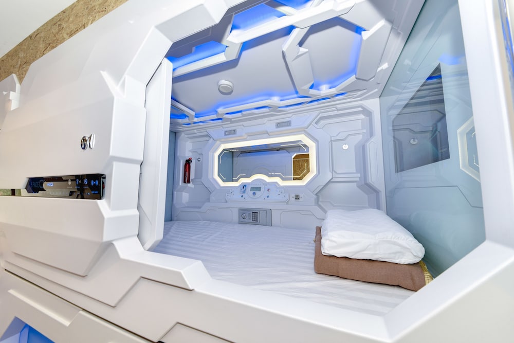 Space Q Capsule Hotel, Australia | Australian Accommodation