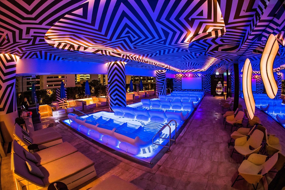 The W Brisbane Hotel - 2020 Deals & Reviews