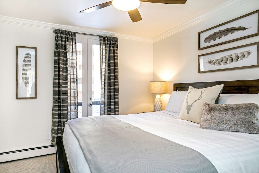 A Guest Favorite - Enjoy Easy Access to Vail Dining, Shopping ...