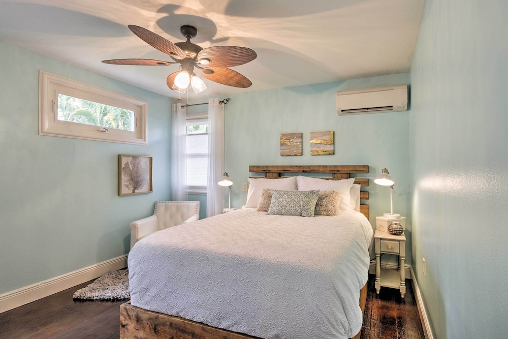 Chic Sarasota Cottage: Near Beaches & Downtown! - South Gate Ridge | Vrbo