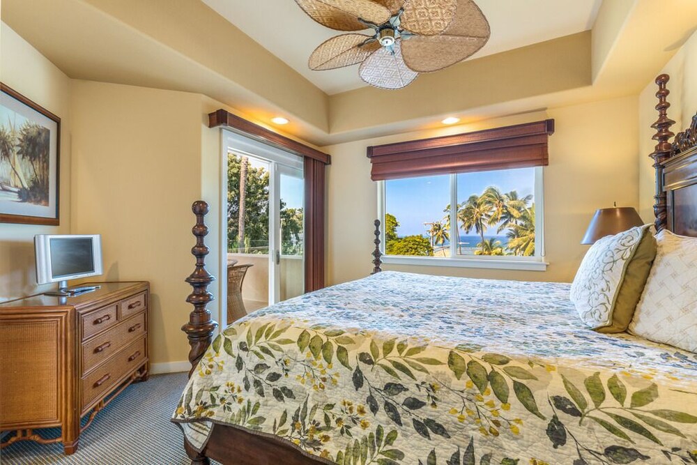 Aloha Condos, Beach Villas at Kahaluu, Villa 1-201, Beach View, AC ...