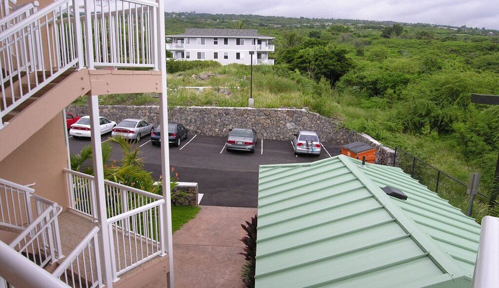 Aloha Condos, Beach Villas at Kahaluu, Villa 1-201, Beach View, AC ...