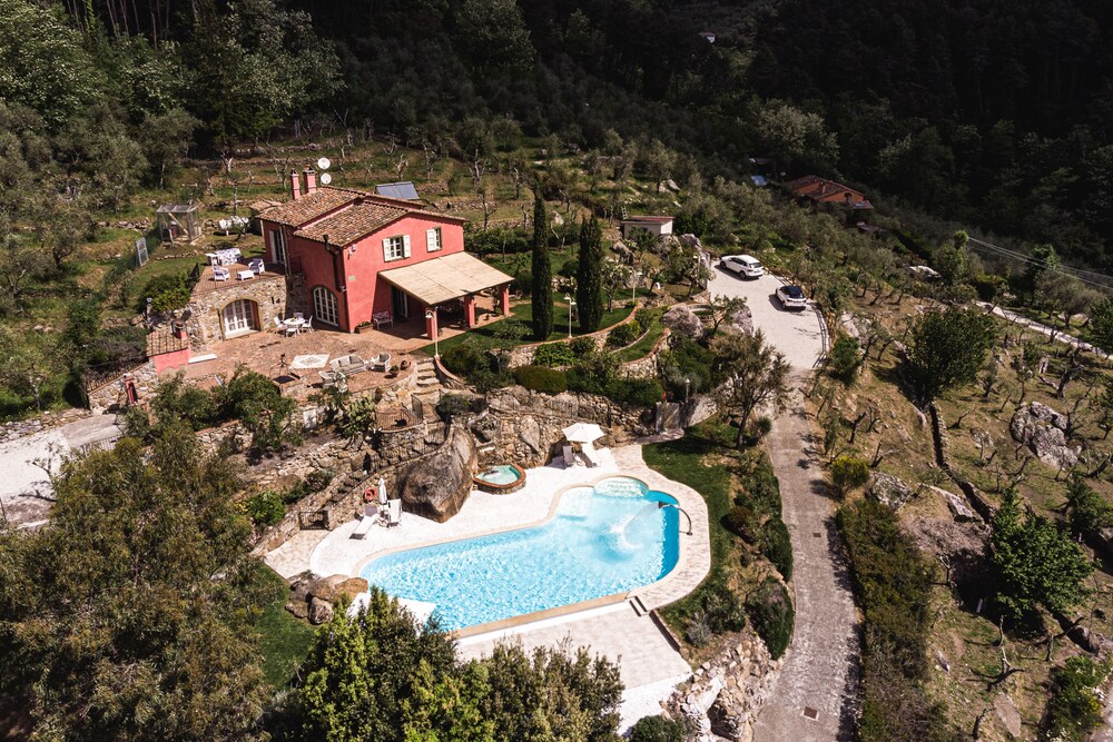 TUSCANY - VILLA - MAX PRIVACY - PISCINA CON VISTA PANORAMICA - Buti | Vrbo