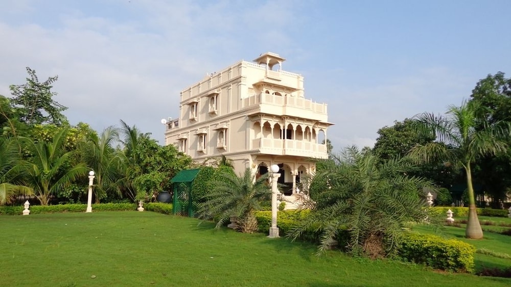 Champaner Heritage Resort in Halol | Best Rates & Deals on Orbitz