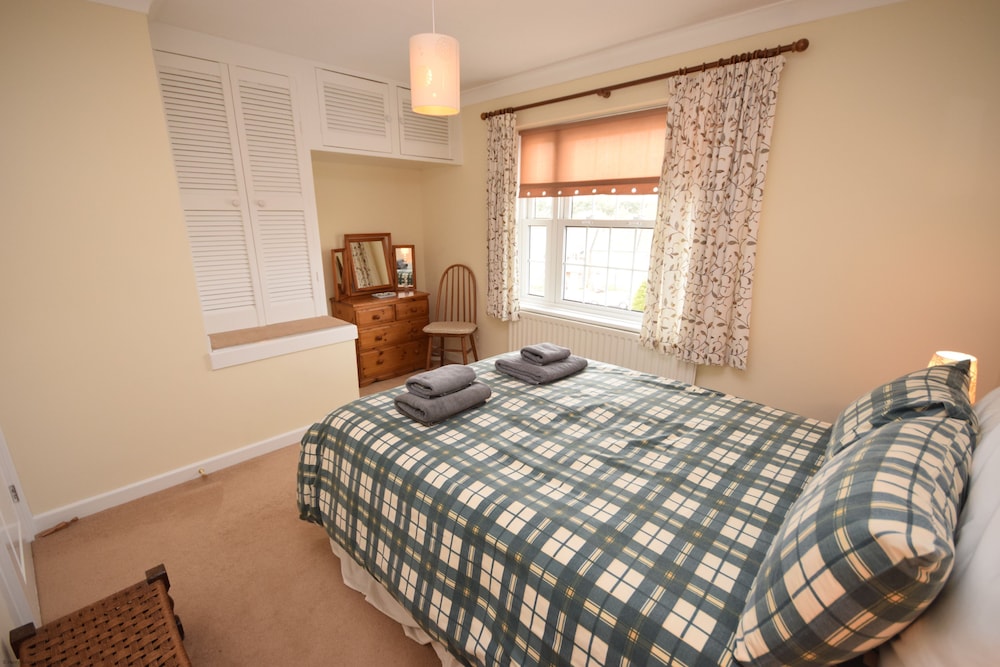 Cosy holiday home in a quiet area of Midhurst, West Sussex. - Midhurst ...