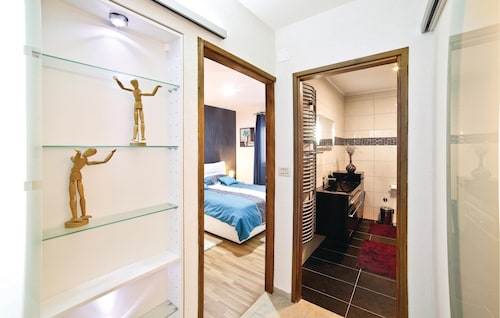Luxury Villa With Heated Swimming Pool - 特羅吉爾