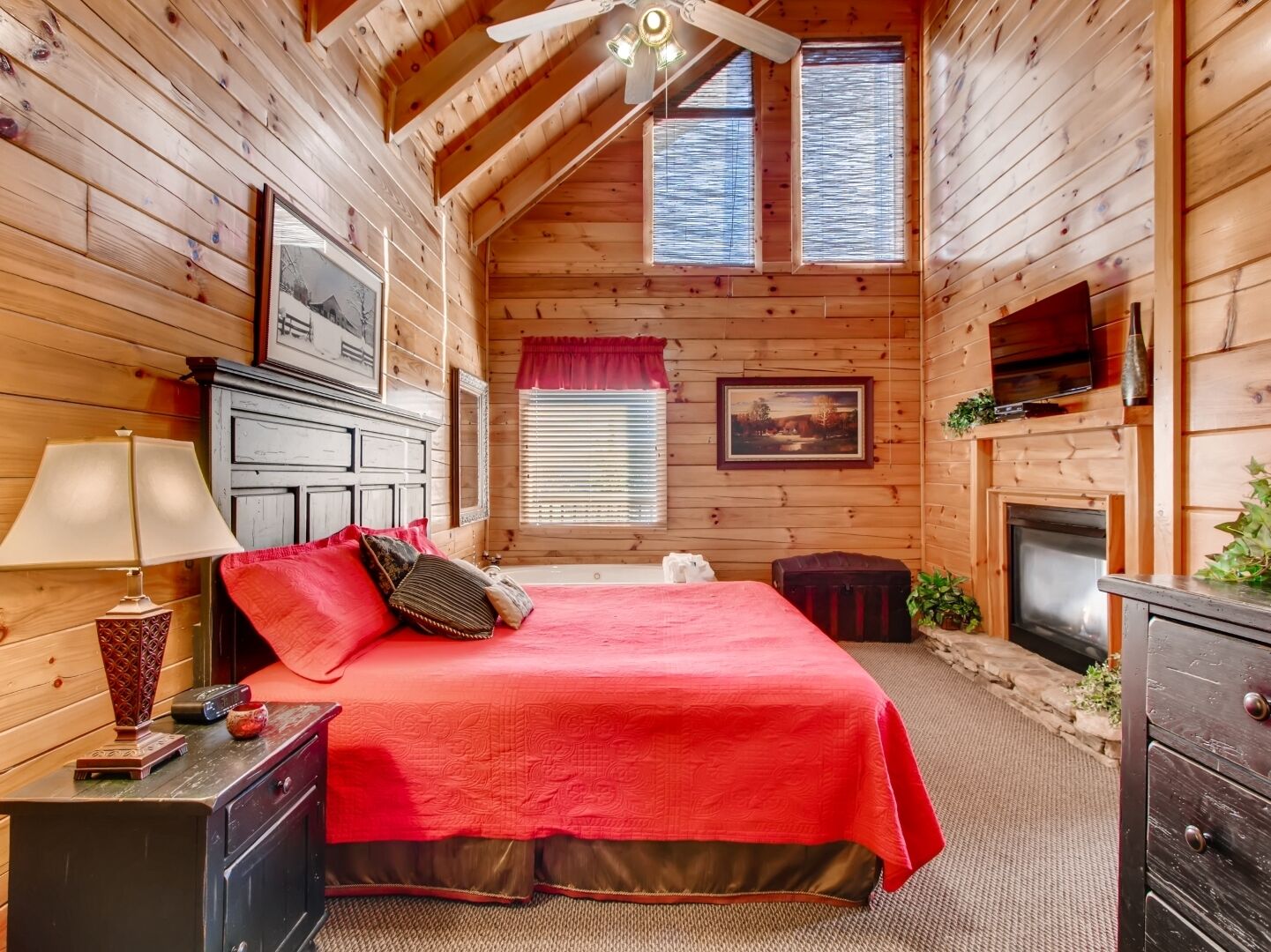 TREE TOPS RESORT- GATLINBURG: 2022 Room Prices, Deals & Reviews ...