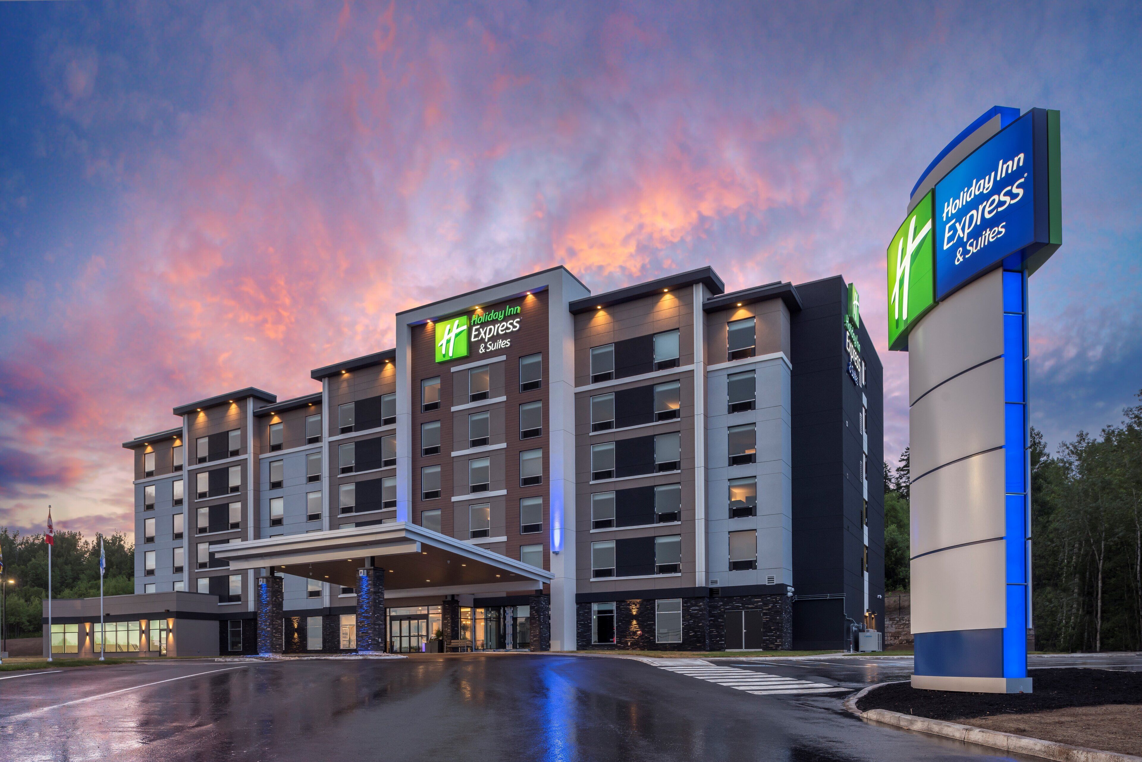 Four Points by Sheraton Moncton: 2022 Pictures, Reviews, Prices & Deals ...