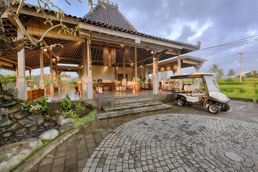 Nau Villa Ubud, Sebatu: Room Prices & Reviews | Travelocity