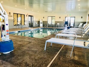 Book Country Inn & Suites by Radisson, Page, AZ in Page | Hotels.com