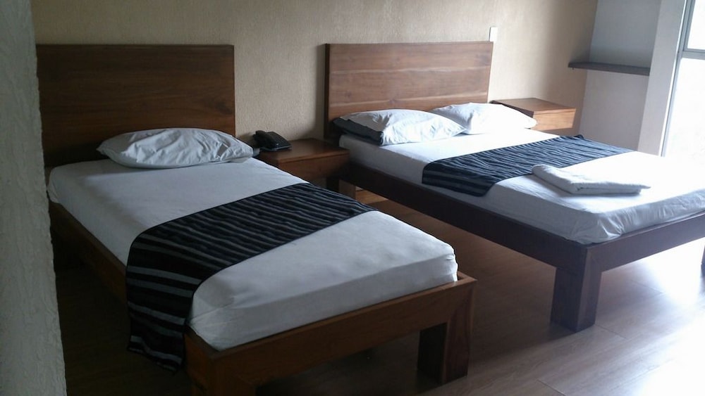 HOTEL PRADA, Bello: Room Prices & Reviews | Travelocity