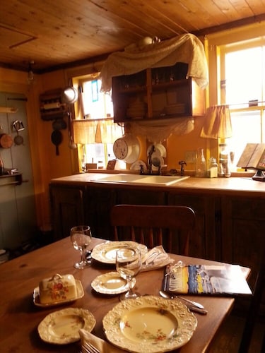 Historic Holdsworth House, Digby Ns. C. 1783 - Digby