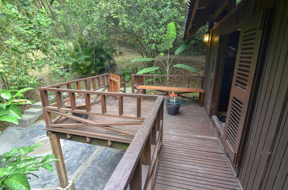 The Dusun, Seremban: $90 Room Prices & Reviews | Travelocity