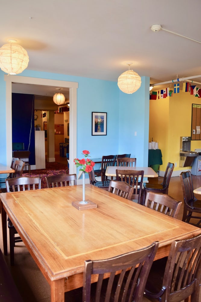 Green Tortoise Hostel Seattle in Seattle | Best Rates & Deals on Orbitz