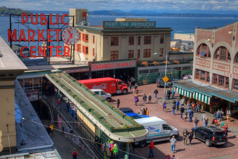 Green Tortoise Hostel Seattle in Seattle | Best Rates & Deals on Orbitz